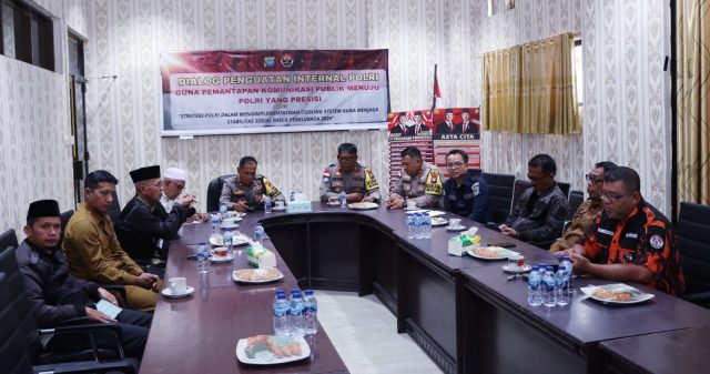 Wakapolres Natuna Undang Tokoh Masyarakat Hadiri Zoom Meeting Penguatan Internal Polri ...